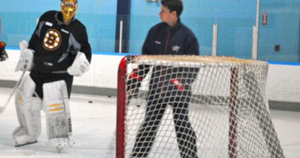 Goalie guru | Sports | eagletribune.com