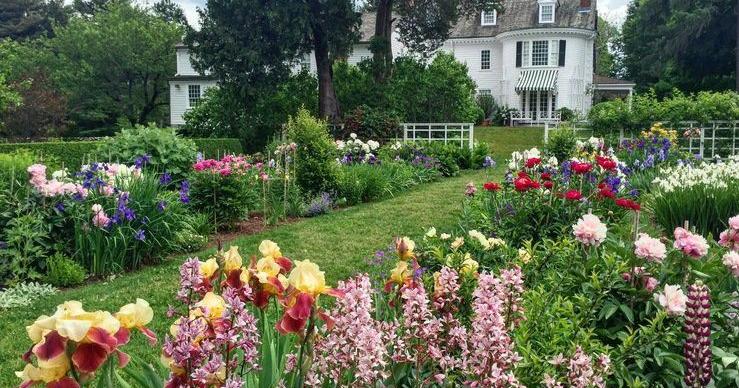 Mass. Calendar: Spring BloomFest kicks off at Stevens-Coolidge Home & Gardens | Calendar ...