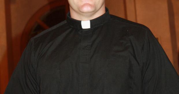 Surfing priest joins St. Michael Parish | Local News | eagletribune.com