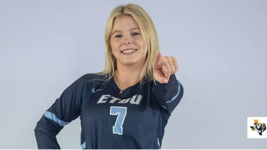 No. 17 ETBU Volleyball Holds Off UST, 3-2; opens conference play Friday ...