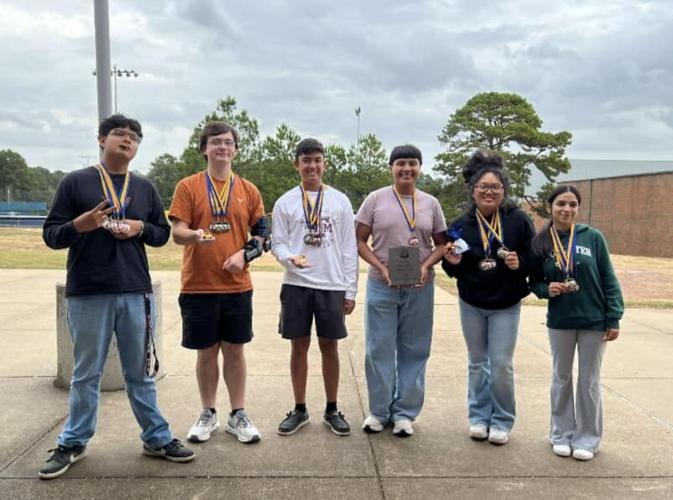 Marshall ISD UIL Academic Teams win record 29 medals at recent meet ...