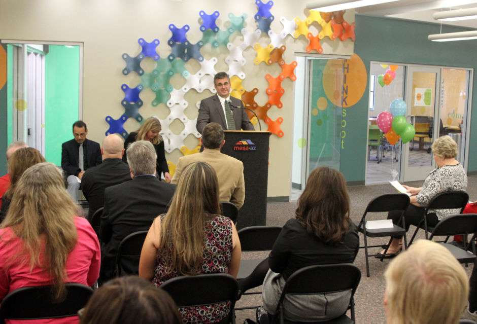 Workspace at Red Mountain Library in Mesa provides tools for new ...