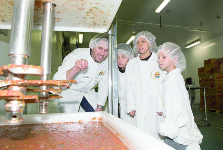 Bullock’s focus remains on family | Dining | eastvalleytribune.com