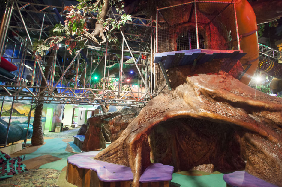 Photos: Makutu's Island | Chandler | eastvalleytribune.com