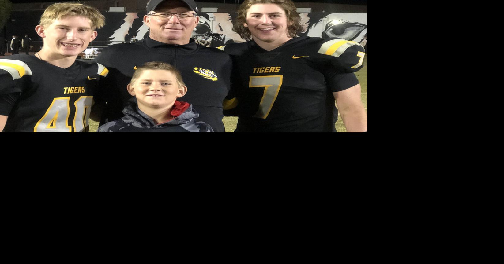 Football the glue to Zellner family bond | Sports | eastvalleytribune.com