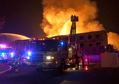 Possible witness sought in aftermath of large Gilbert condo fire | East ...