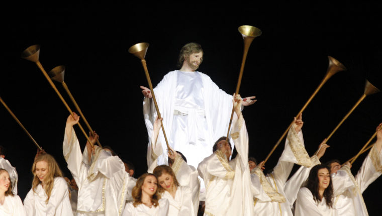 Photos: 2013 Mesa Easter Pageant | Photos & Video | eastvalleytribune.com