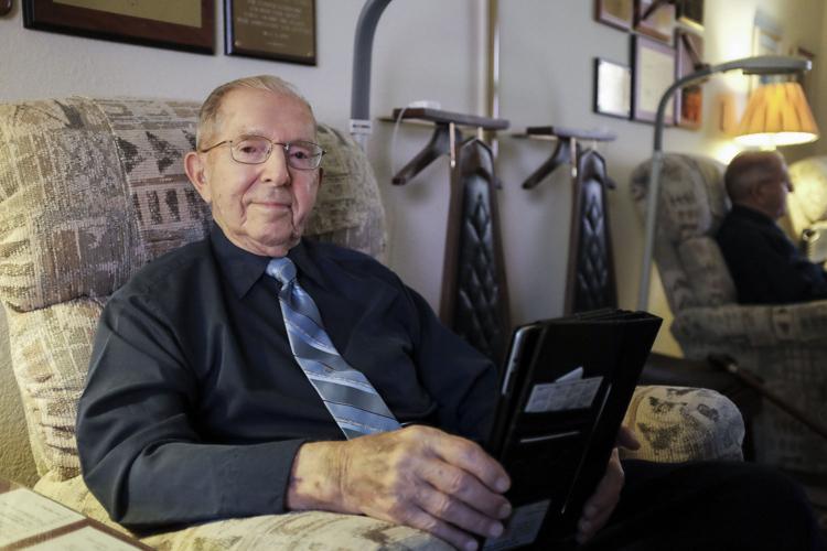 Tempe man reflects on 104 years of life | Tempe | eastvalleytribune.com