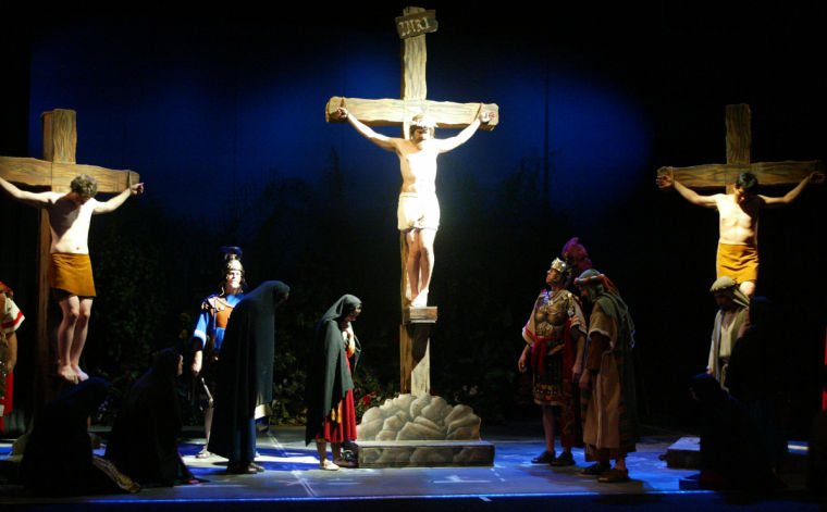 Photos: 2013 Mesa Easter Pageant | Photos & Video | eastvalleytribune.com