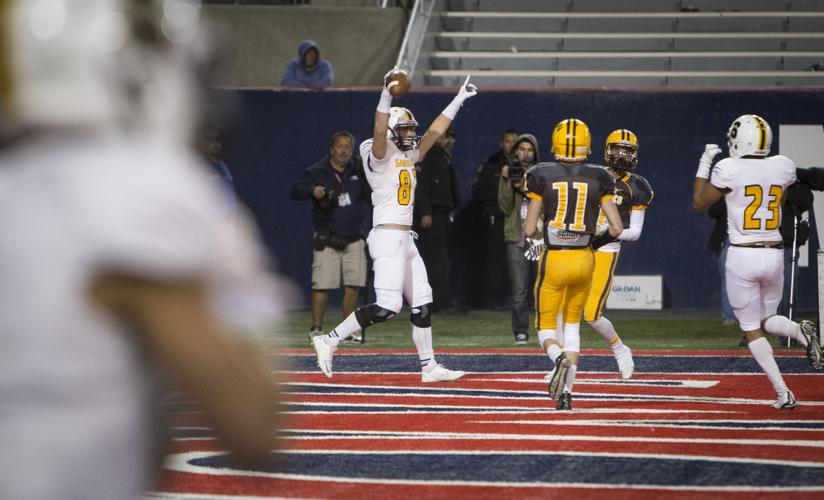 Photos: DII Football Championship | Photos & Video | eastvalleytribune.com