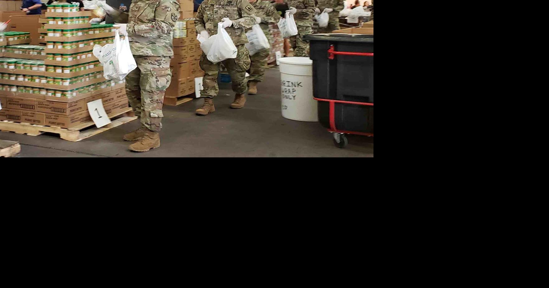 Guard steps in to assist Mesa food bank | News | eastvalleytribune.com