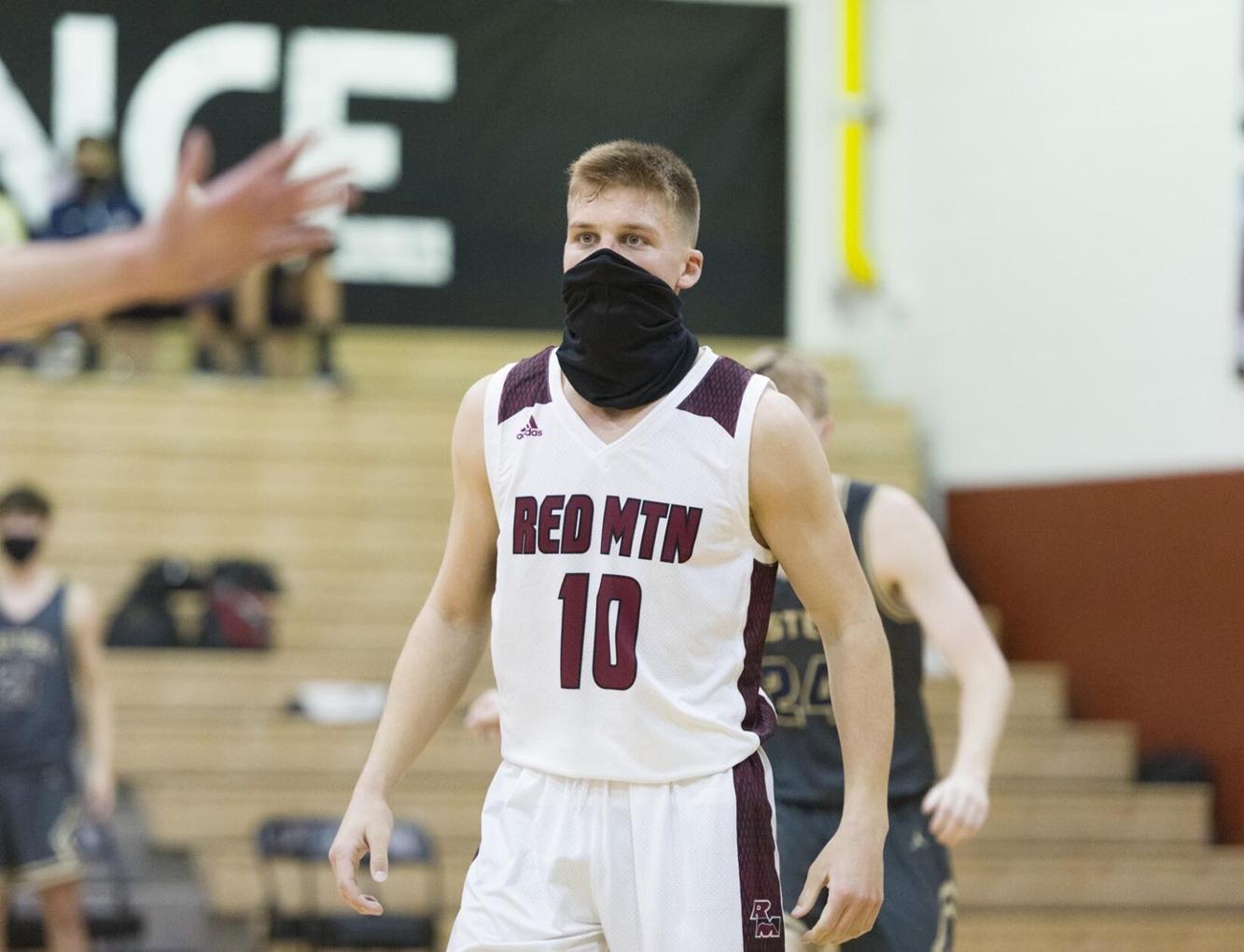 Evan Svoboda’s leadership transfers from gridiron to court | Sports ...