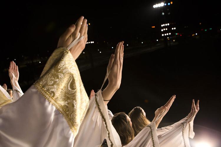 Mesa Arizona Easter Pageant | Photos & Video | eastvalleytribune.com