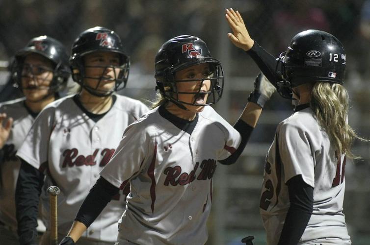 Red Mountain Softball | VarsityXtra | eastvalleytribune.com