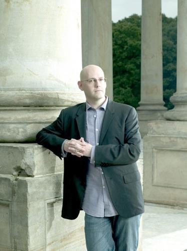 Brad Meltzer probes history in ‘Decoded’ | Get Out | eastvalleytribune.com