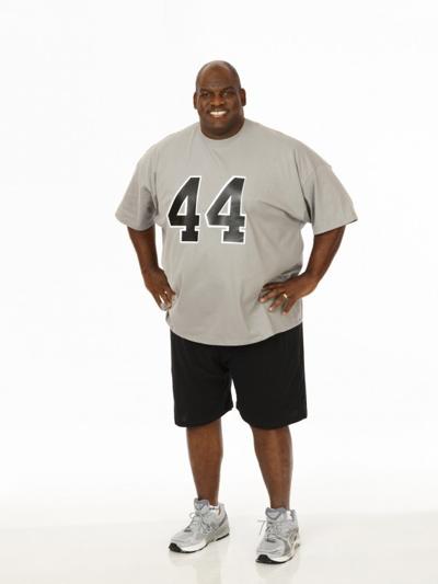 Deaths of teammates persuaded Antone Davis to join 'Biggest Loser ...