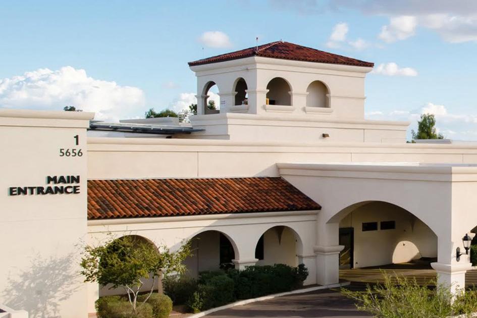Gilbert Hospital's once-optimistic future crumbles | Business ...