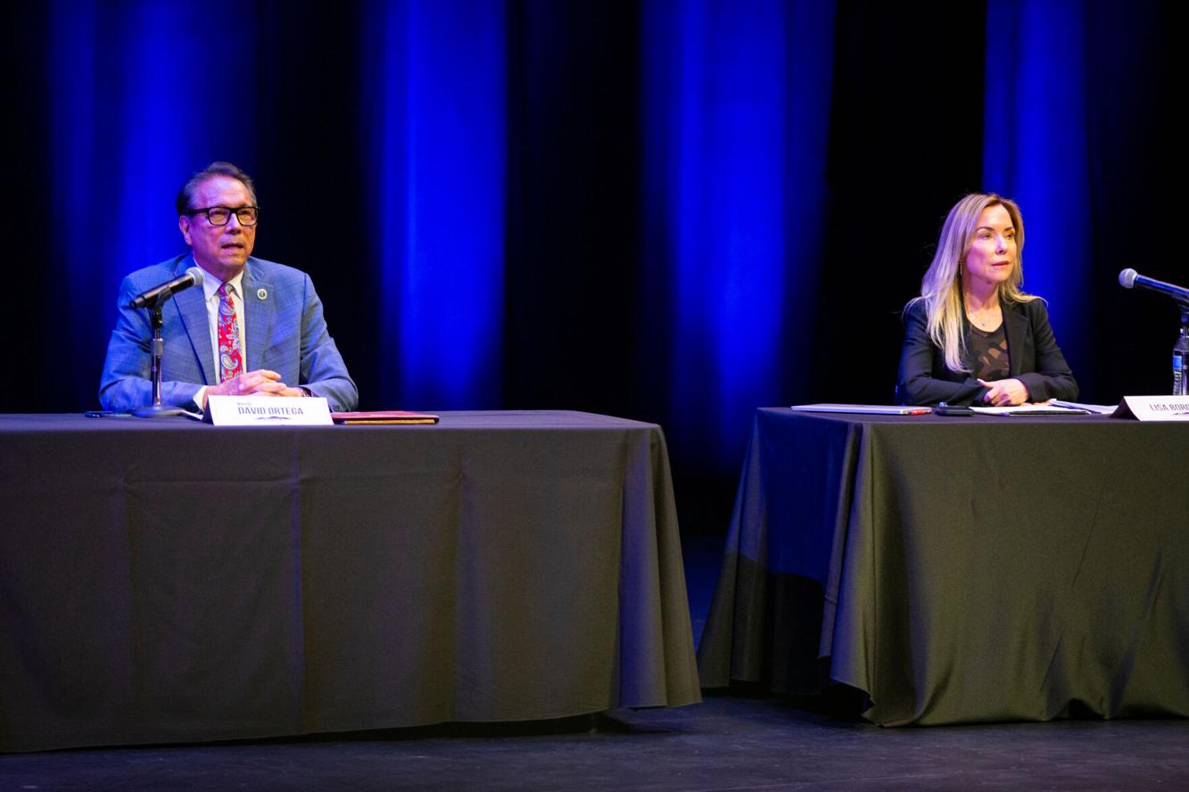 Mayoral candidates face ‘final exam’ | | eastvalleytribune.com