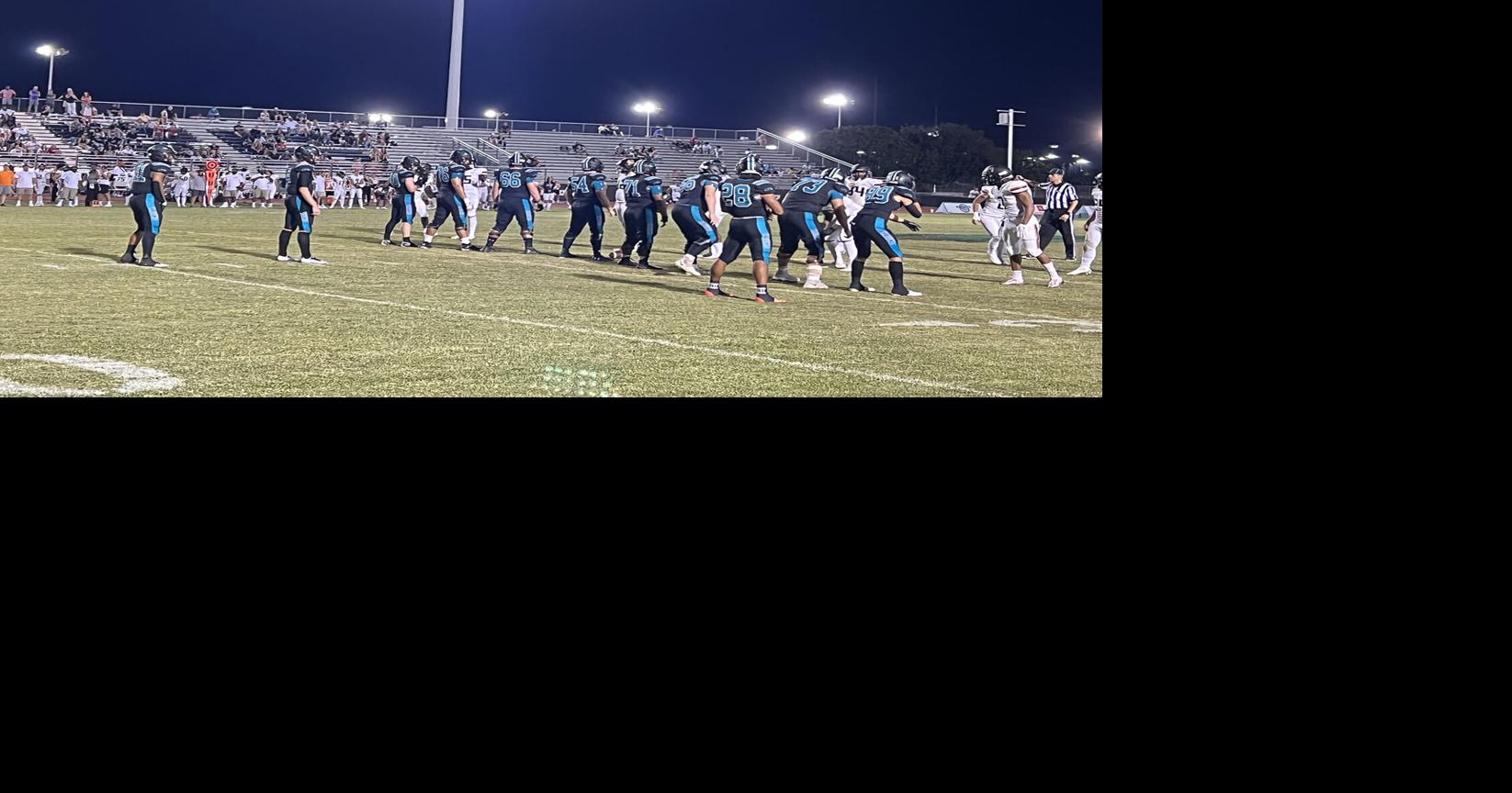 Highland pass rush holds off Desert Edge | Sports | eastvalleytribune.com