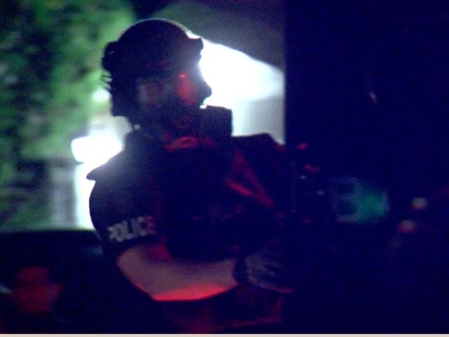 US Marshals, SWAT teams surround Mesa home | East Valley Local News ...