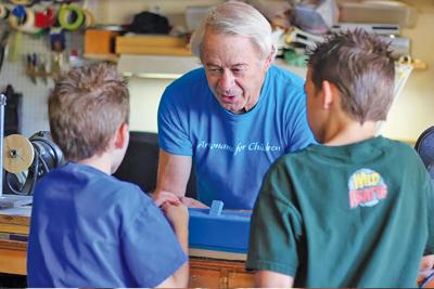 Mesa nonprofit equips foster kids for adulthood | Life ...