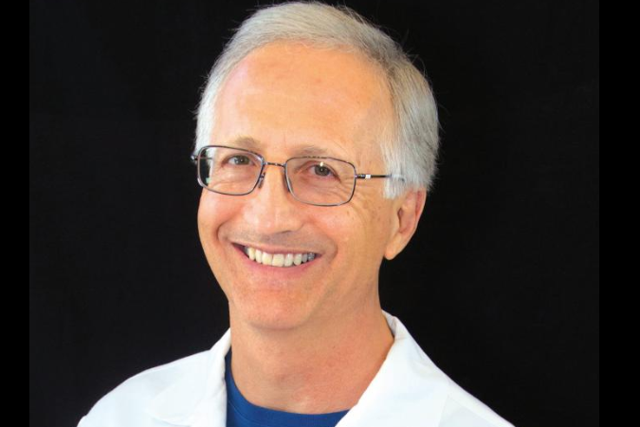 Peoria doctor writes book about dementia | News | eastvalleytribune.com