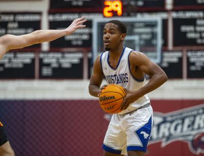 Jashawn Kinney making lasting impact at Dobson | Sports ...