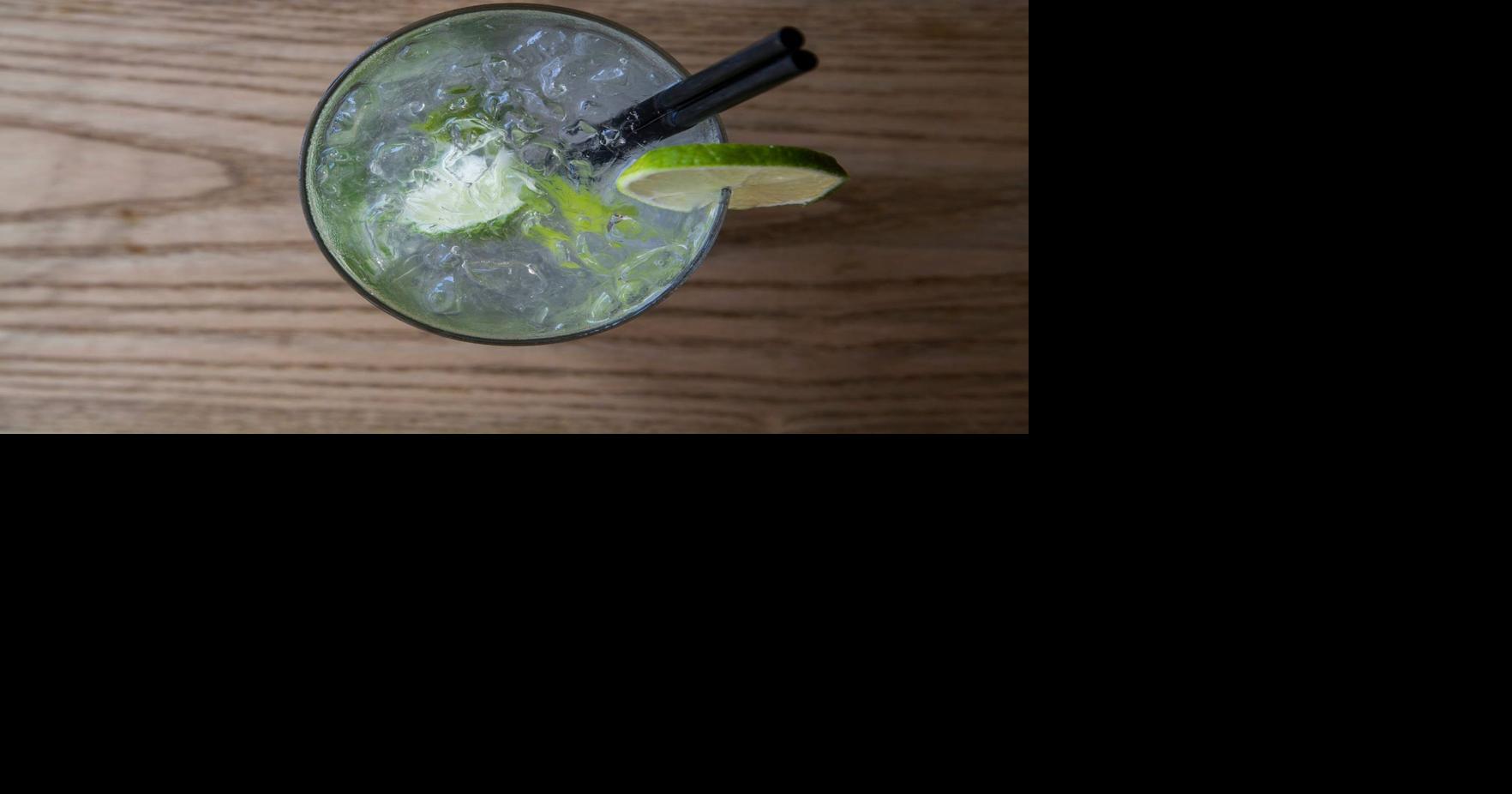 Cuba’s Quintessential Cocktail: Mojito | | easytravel101.com