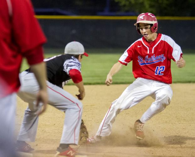 Closing the door: Lee and company hold off Bulldog comeback to win 4-3 ...