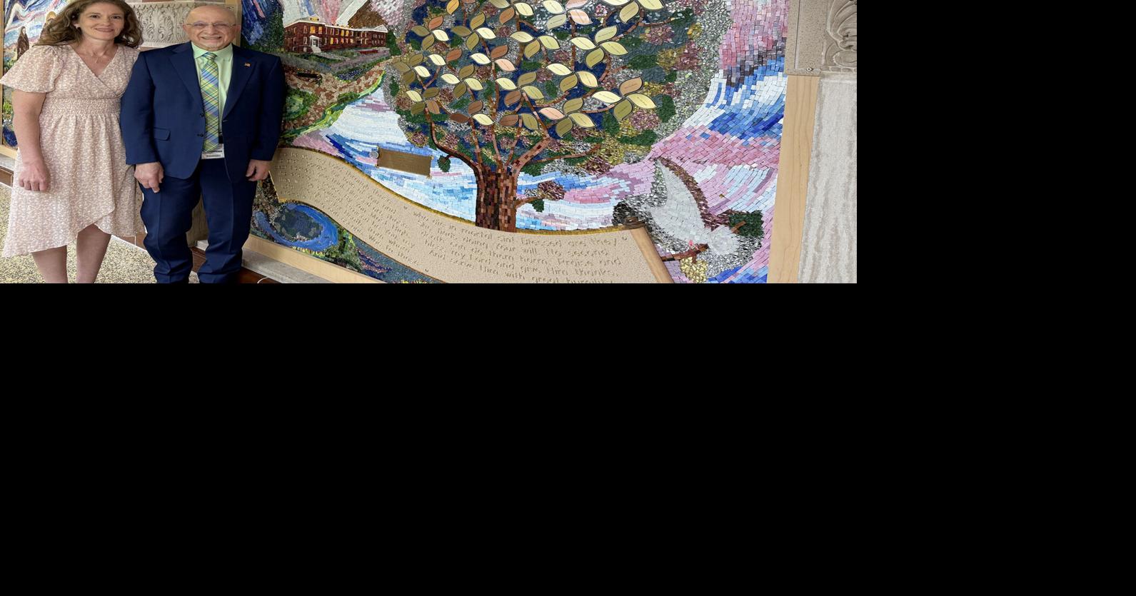 HSHS St. Anthony’s Memorial Hospital unveils 3rd and final mosaic panel ...