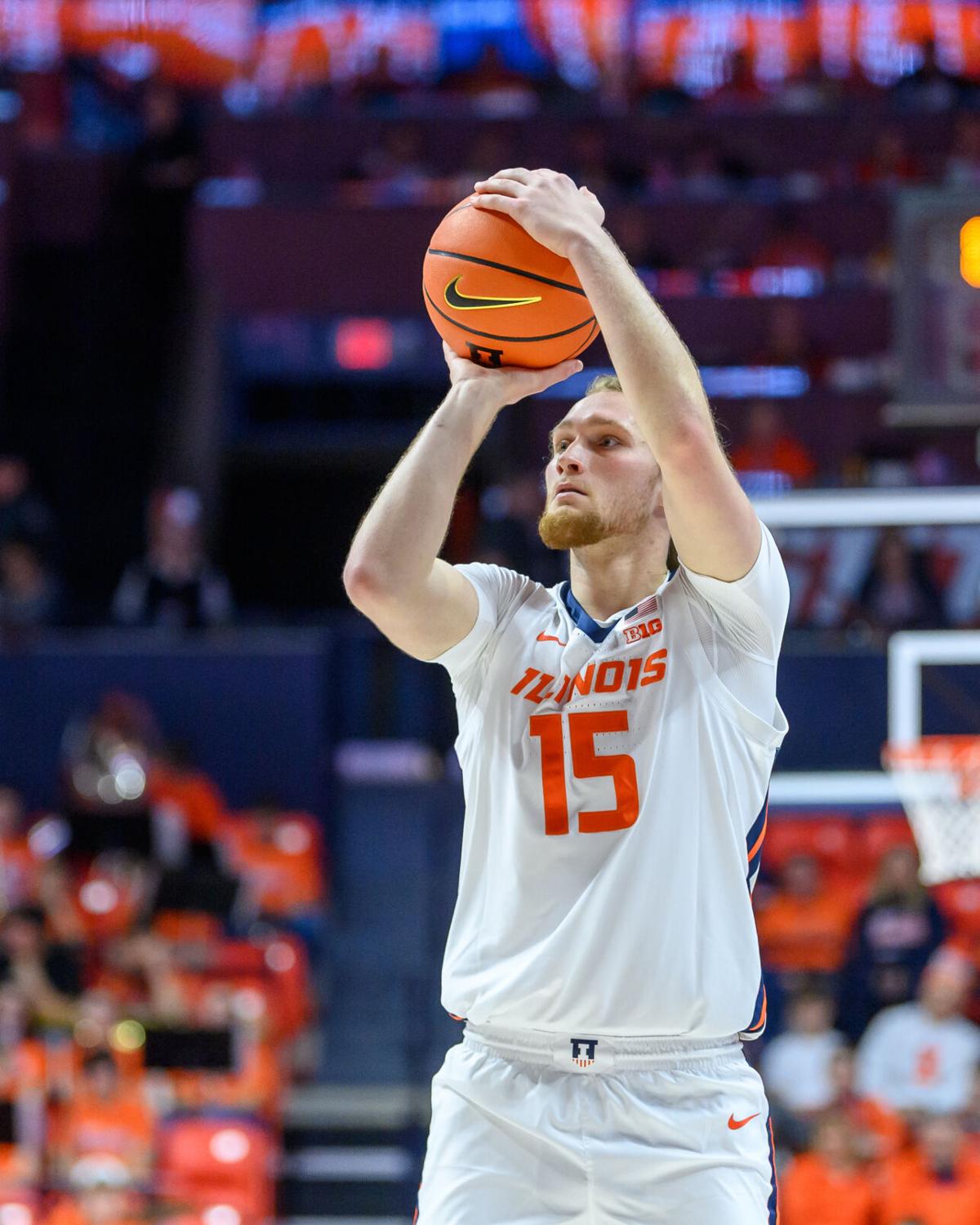 Jake Davis and Keaton Wagler power No. 20 Illinois to a 90-55 win over ...