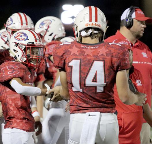 'LOTZ' OF FUN: Andrew Lotz catches two touchdown passes in Effingham's ...