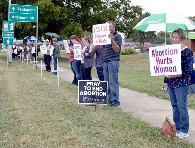 More than 100 participate in Life Chain event | Local News ...