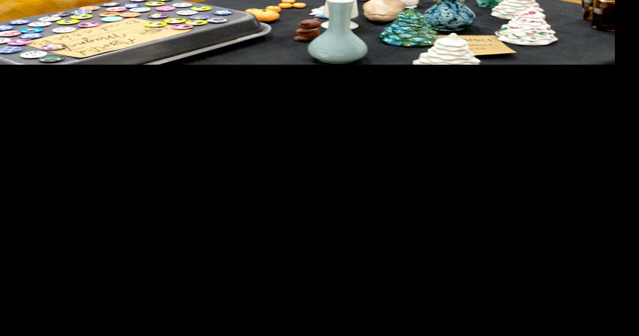 Holiday Craft Fair gives shoppers early start | Local News ...
