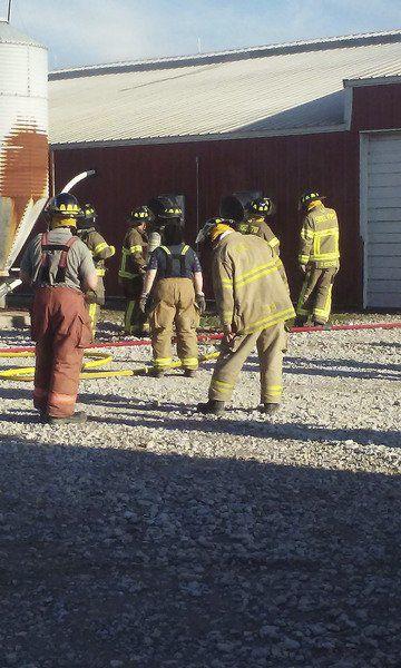 Firefighters respond to fire at Neoga hog barn; no injuries | Local ...
