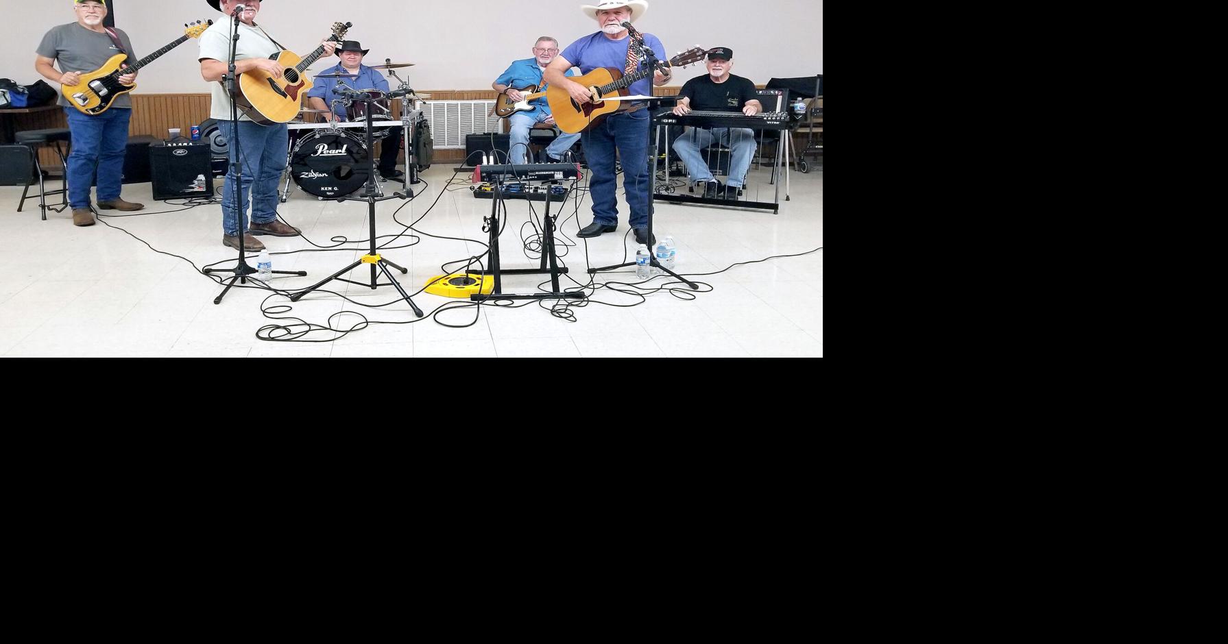 Band drawing people to Beecher City | Local News | effinghamdailynews.com