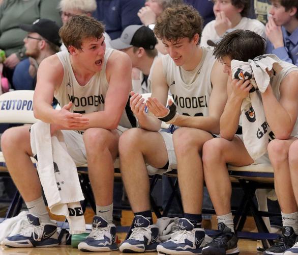 PHOTO GALLERY: Teutopolis versus Robinson, Boys Class 2A Regional ...