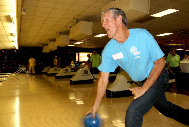 Turnout high at bowling tourney | Local News | effinghamdailynews.com