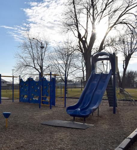 Unit 50 purchases new playground equipment for Teutopolis Grade School ...