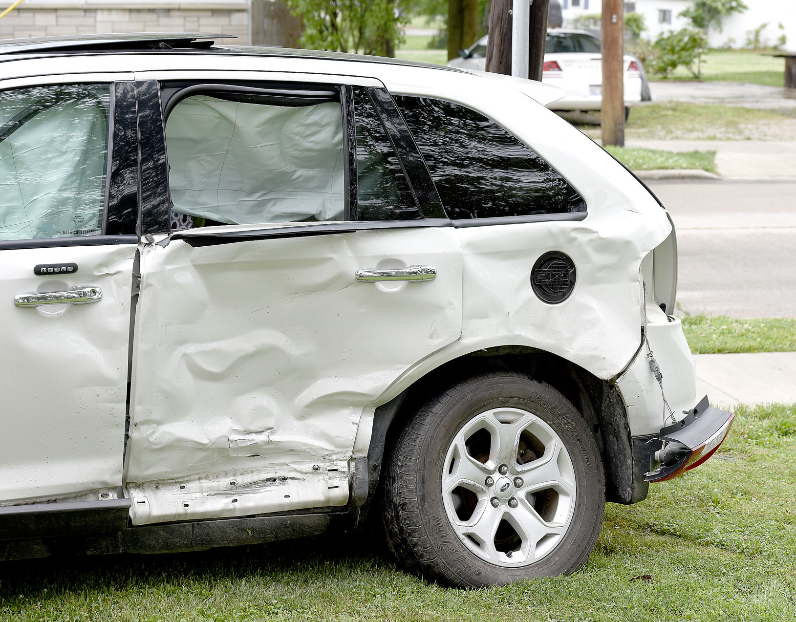 4 injured in crash involving ambulance | Local News ...