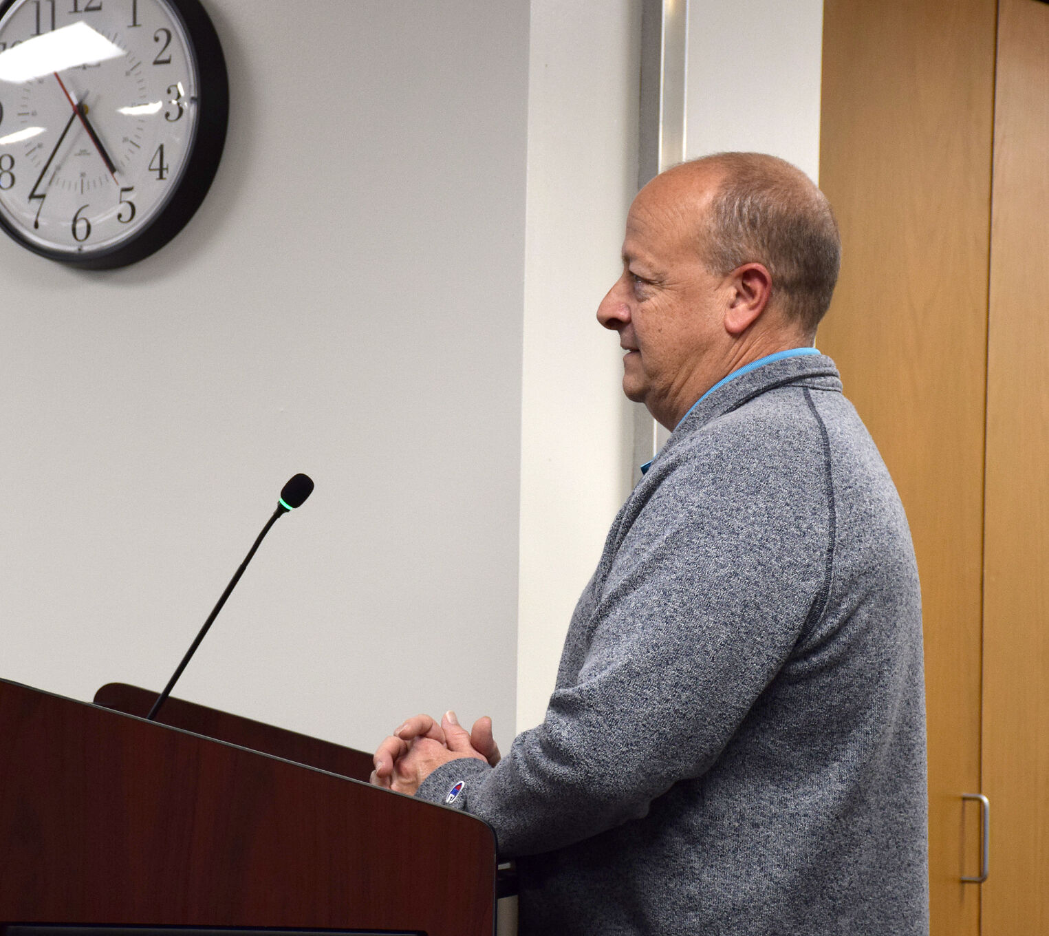 County board moves forward with plans for energy saving project - Kelly ...