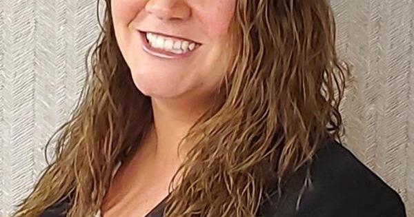 First Mid promotes Bailey Swensen | Community | effinghamdailynews.com