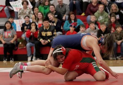 FIRST OF HER KIND: Printz becomes the first Effingham wrestler to place ...