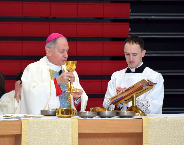 Area Catholic schools reunite for Mass with Bishop Paprocki | Local ...