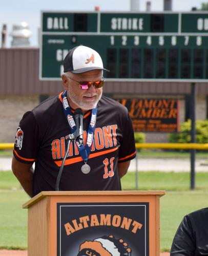 St. Anthony and Altamont fans celebrate their baseball teams | Local ...