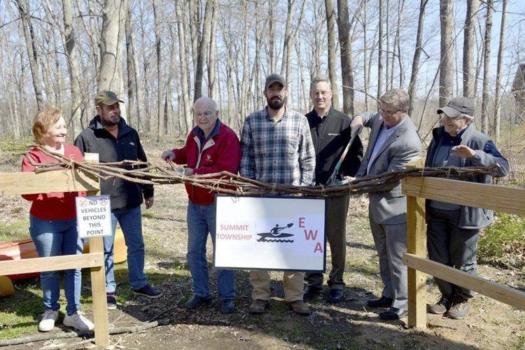 Lake Sara launch site for kayaks and canoes puts nature within reach ...