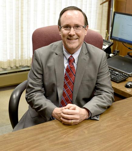 Darrell Lewis named publisher-advertising director of Effingham Daily ...