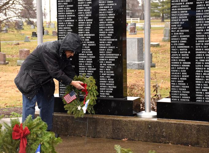 Altamont residents bring Wreaths Across America to Union Cemetery ...