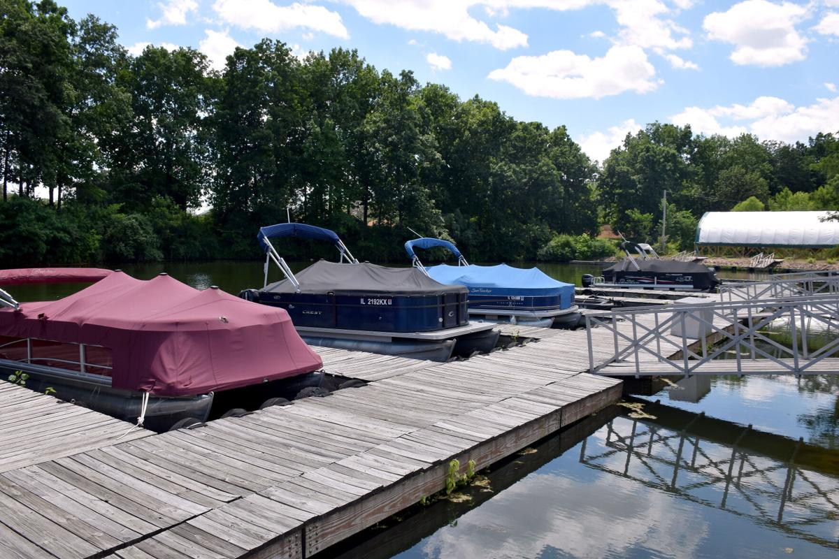 Lake Sara grapples with wake problem | Local News | effinghamdailynews.com