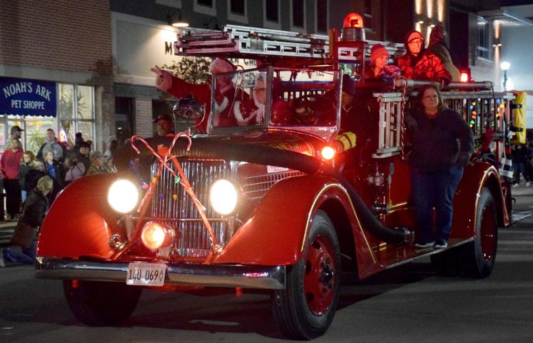 Hometown Christmas celebrated in Effingham | Local News ...